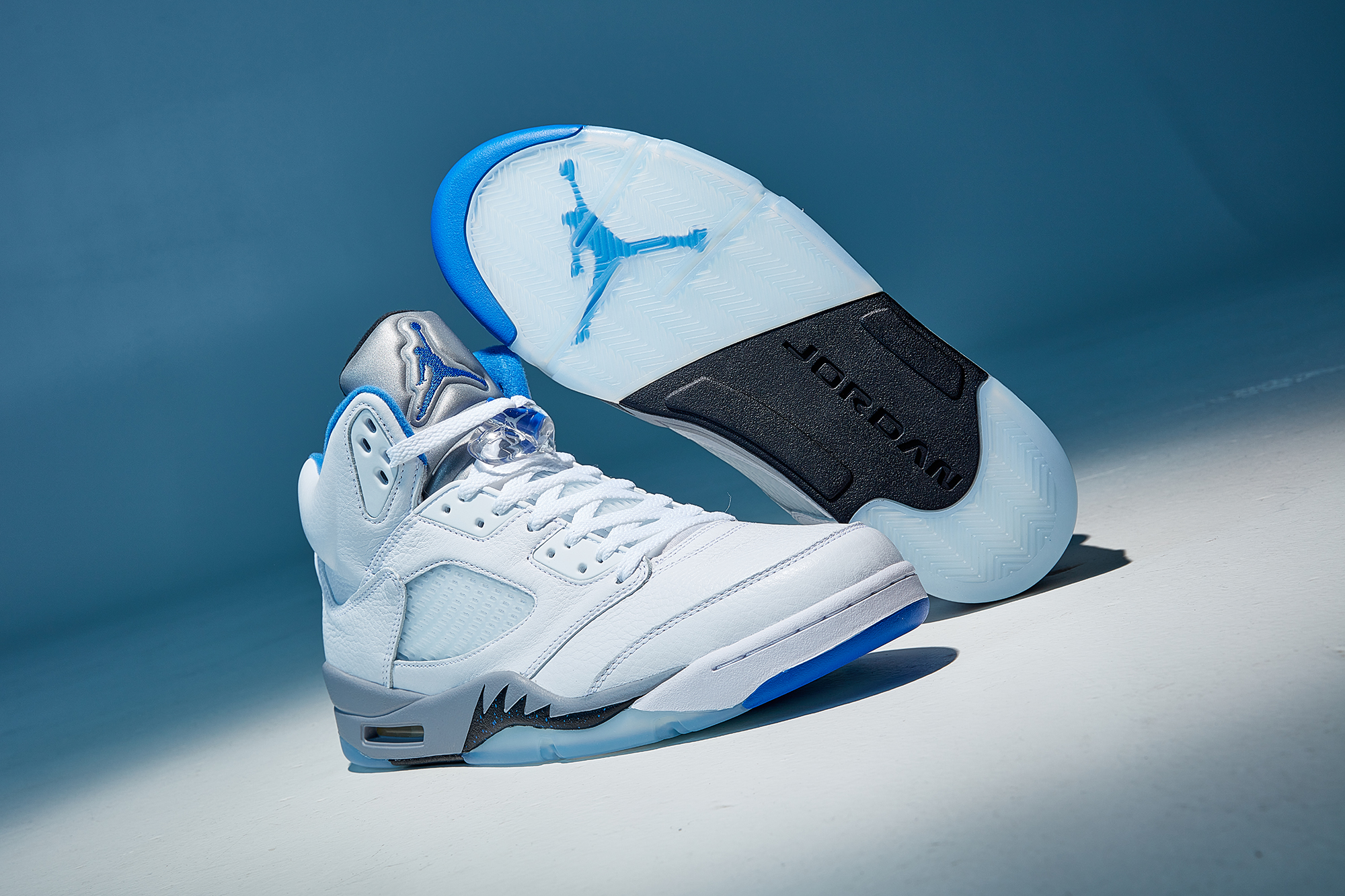 Air Jordan 5 Retro 'Stealth' DD0587-140 | The Fresh Press by Finish Line